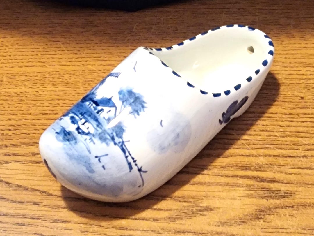 Vintage Delft Shoe Signed Dec II - Etsy