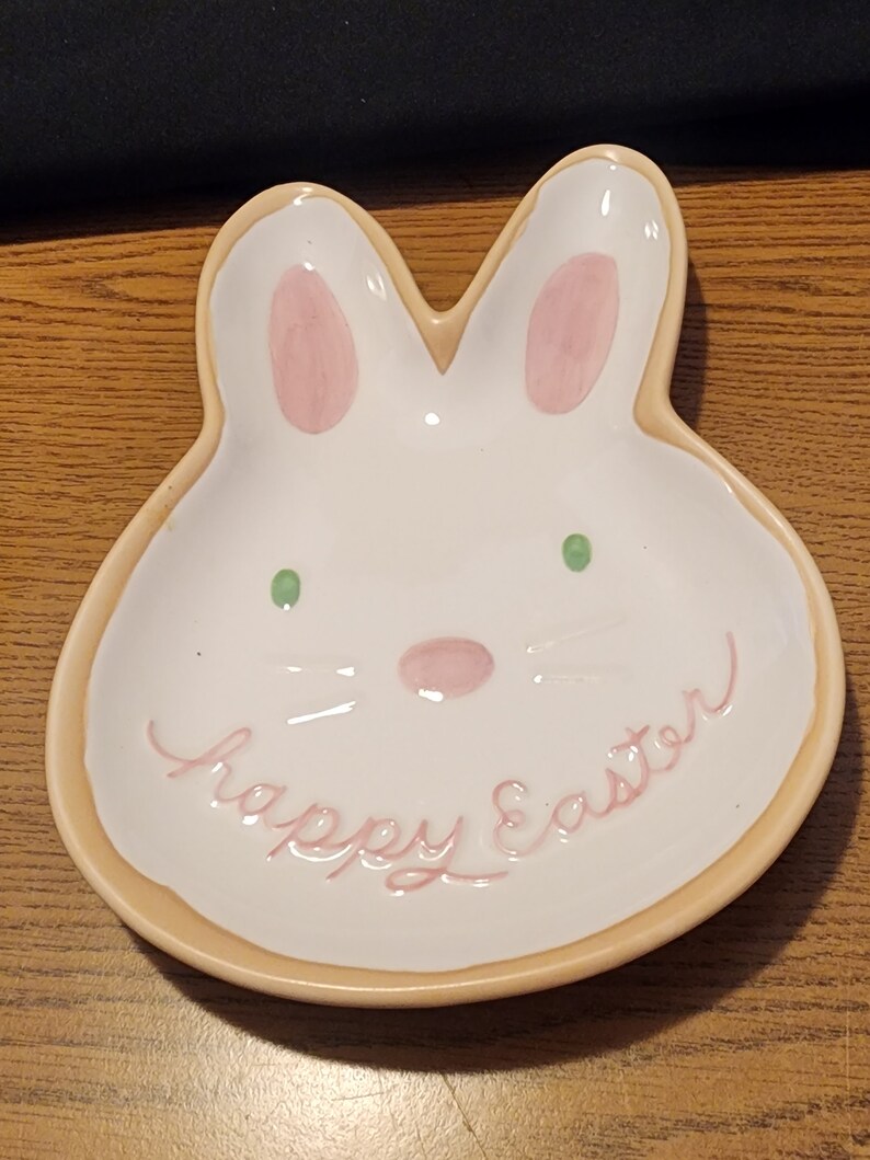 Vintage Bunny Plate - Etsy