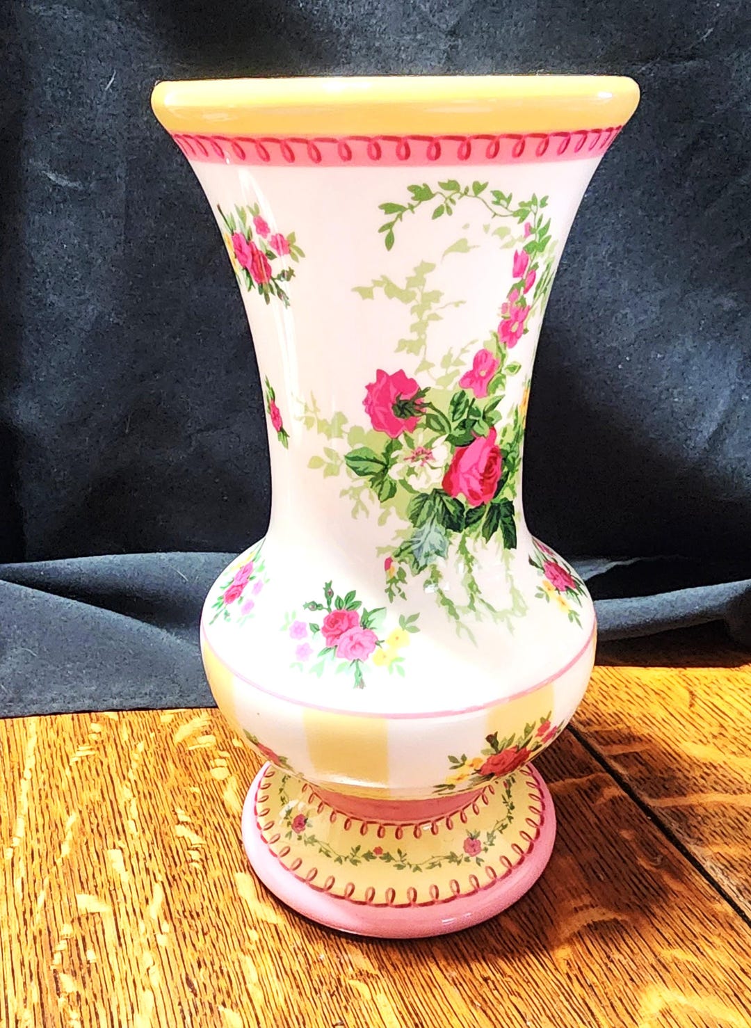 Vintage 9" Laura Ashley FTD Vase White With Pink, Yellow Roses - Etsy