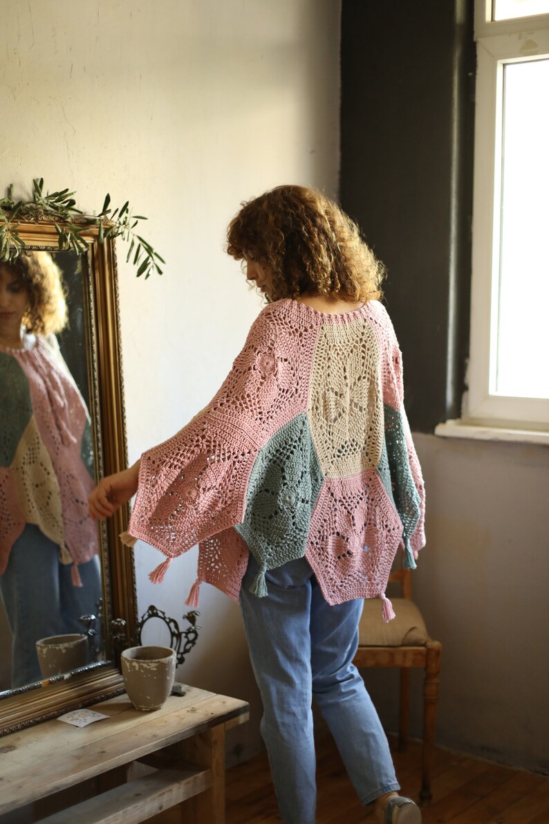 Poncho cuadrado estilo abuela, colores pastel, top de verano con encaje ...
