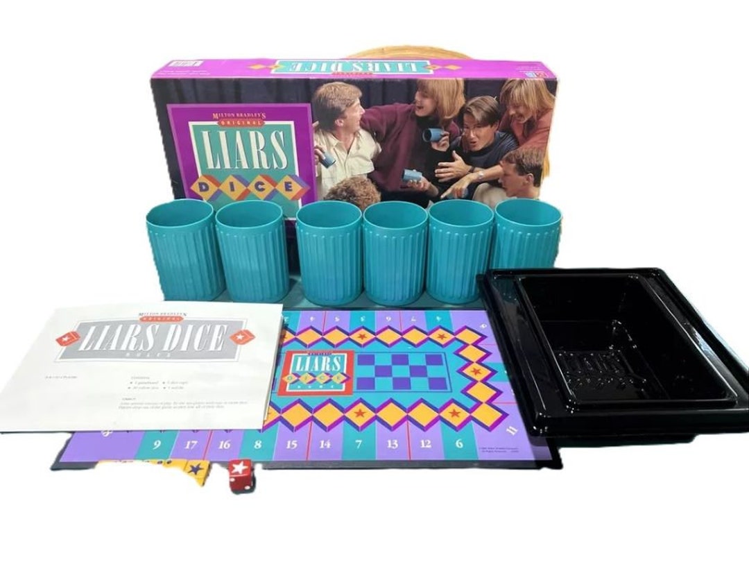 Liars Dice Board Game, Vintage 1987 Milton Bradley, COMPLETE - Etsy