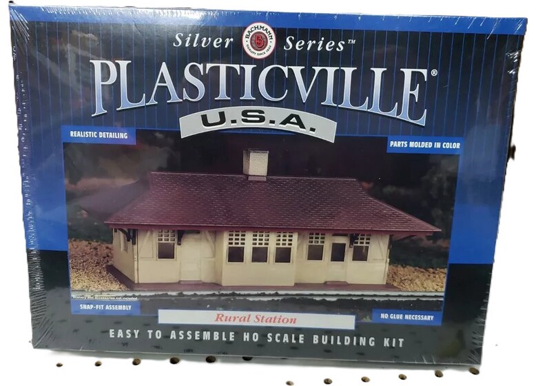 Bachmann Plasticville USA Silver Series HO Scale Rural Station Kit ...