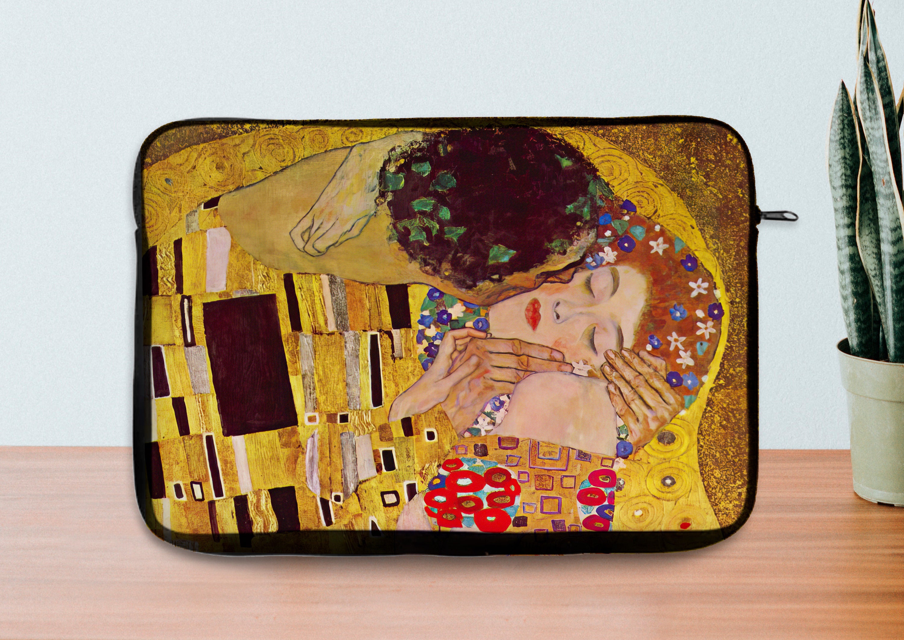 The Kiss Laptop Sleeve 13 Inch Laptop Sleeve Gustav Klimt - Etsy