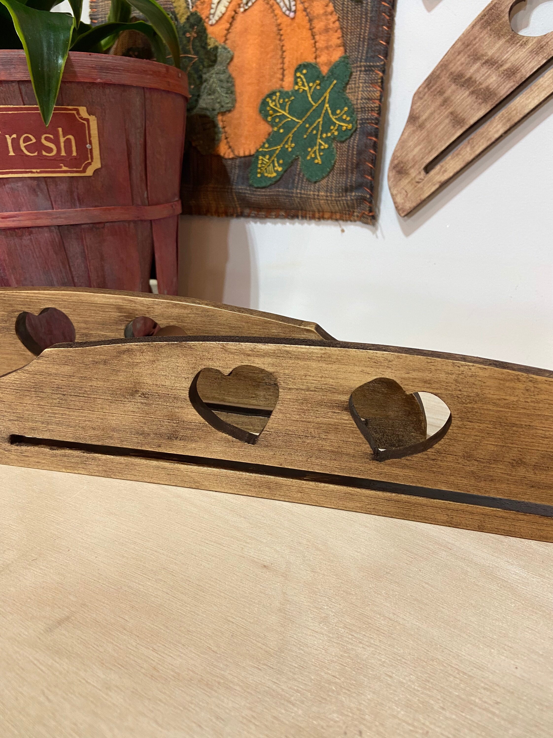 Wooden Primitive Art Hanger, Primitive Farmhouse Living ,handwork ...