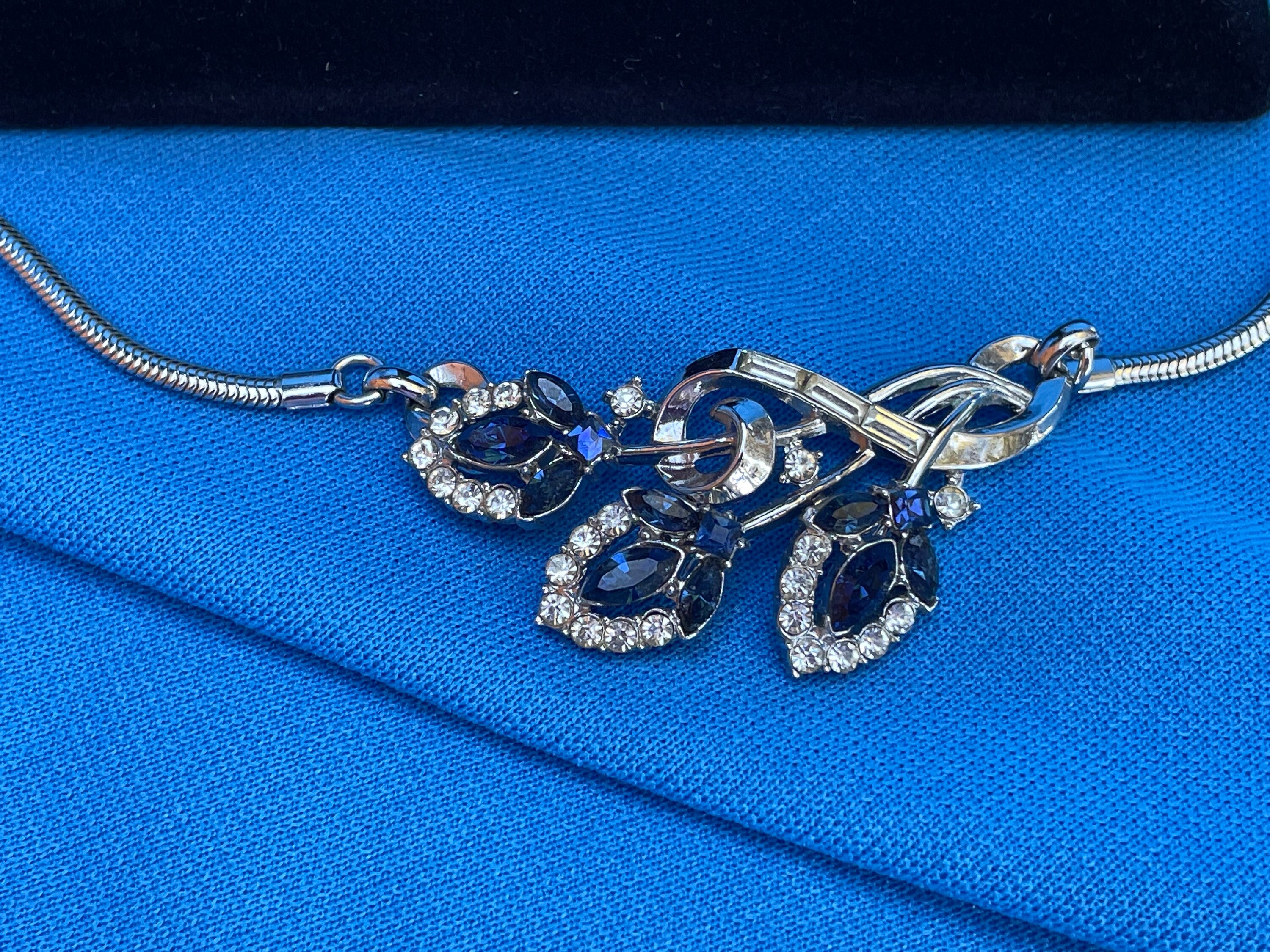 Trifari 3 Piece Jewelry Set - Etsy