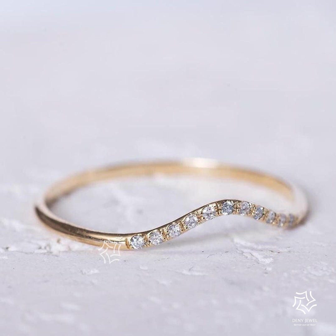 Curved Diamond Wedding Band Lab Grown Diamond Ring Round Diamond Curved ...