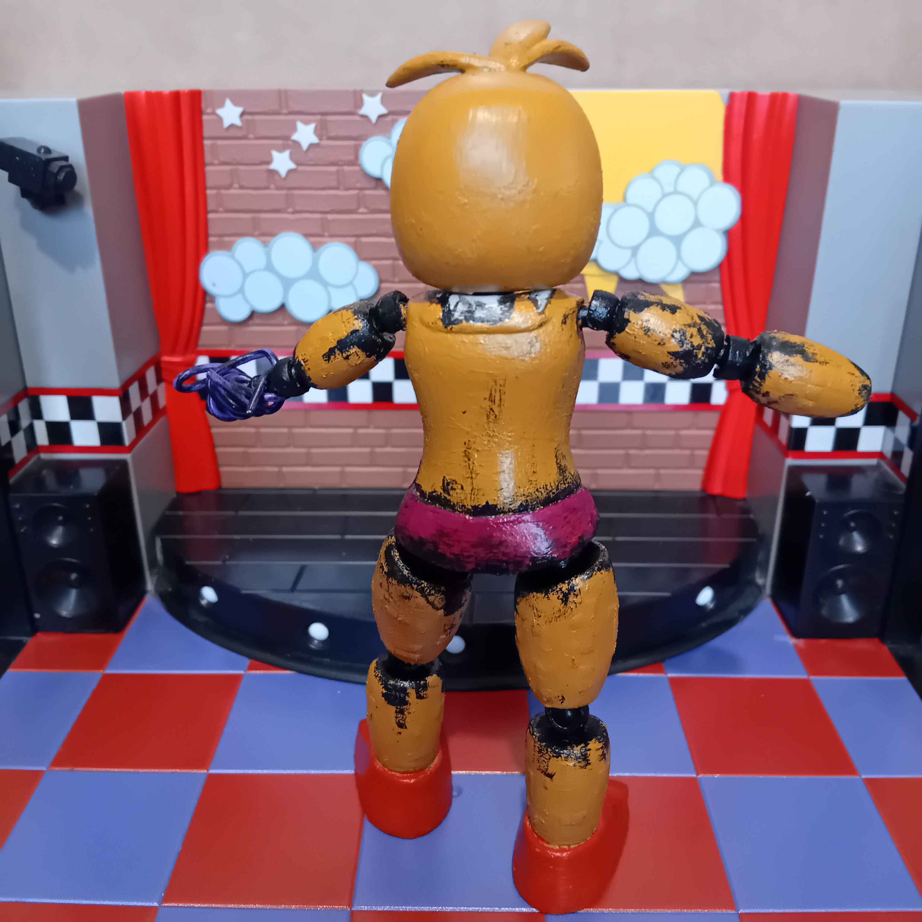 Custom Five Nights at Freddy's Withered Toy Chica Figure - Etsy