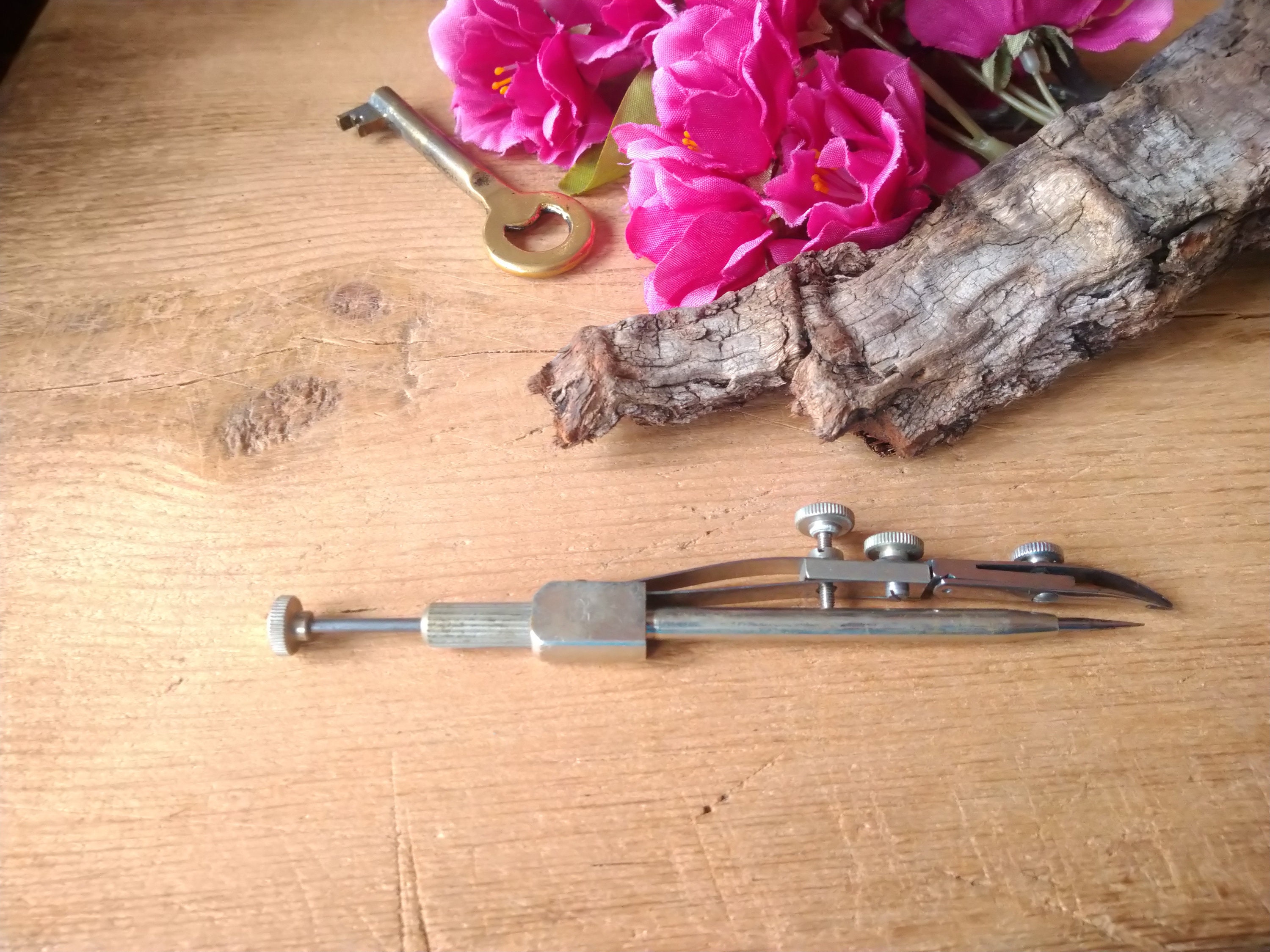 Vintage Nib Compass for sale | Only 4 left at -60%