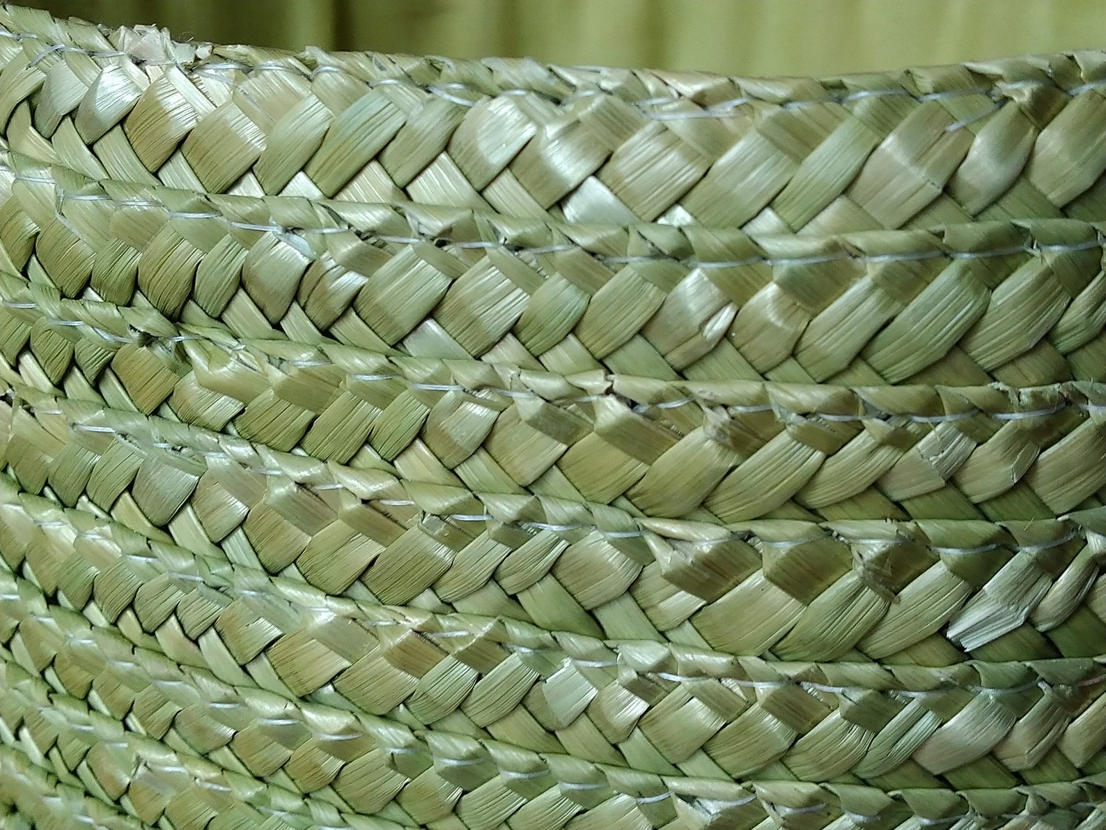 Vintage oval green woven basket with fabric liner and handles | Etsy