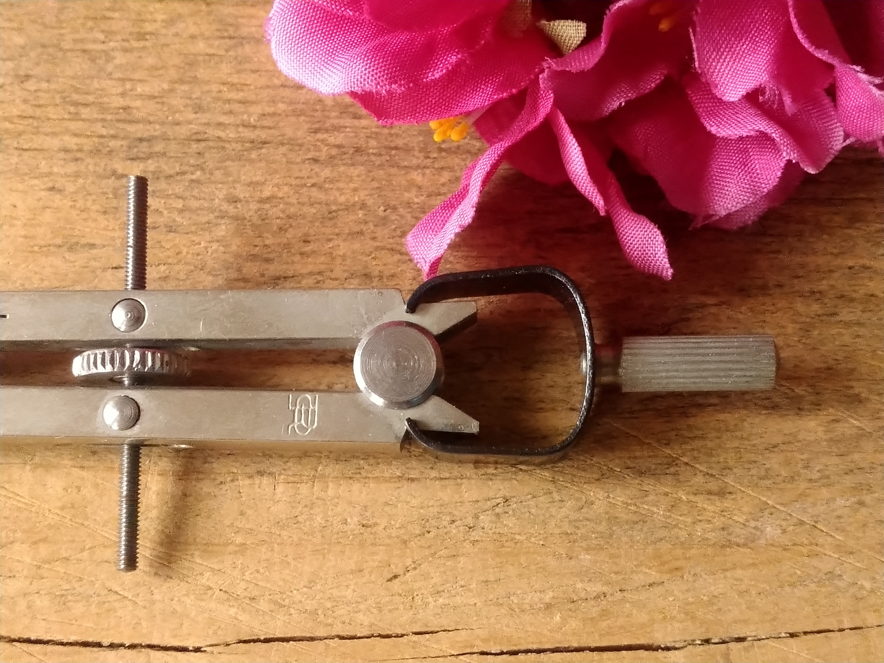 Vintage Bow Divider German Divider Vintage Drafting - Etsy UK