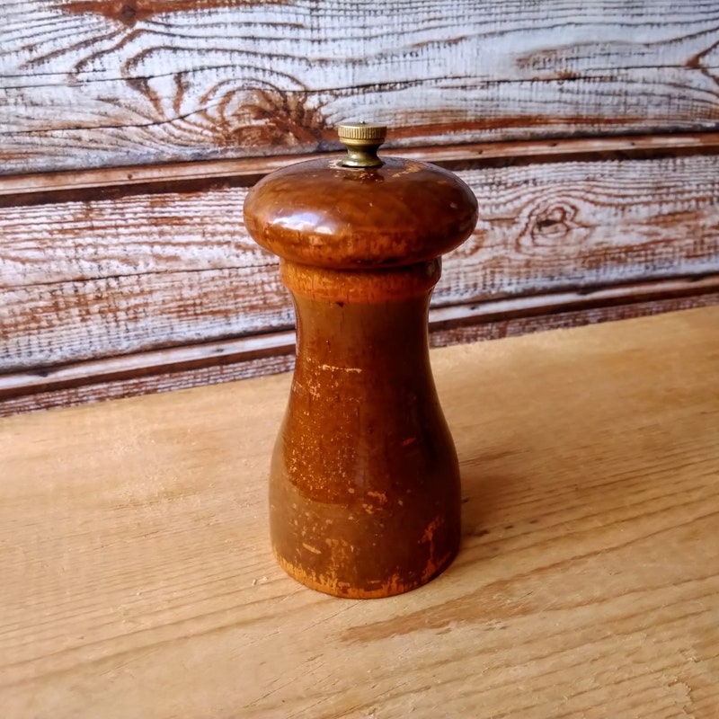 Wooden Pepper Mill - Etsy