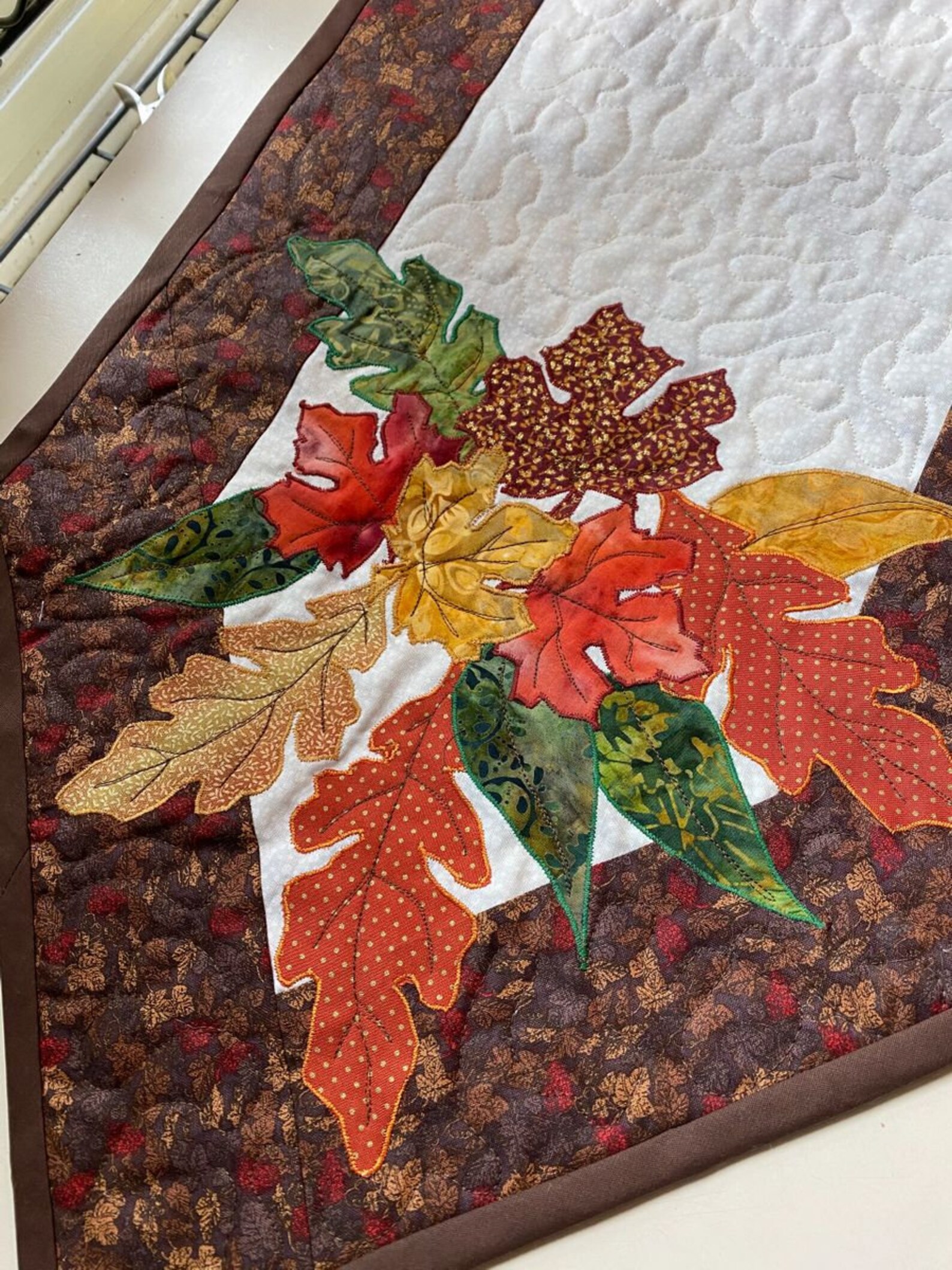 Quilted Fall Leaf Table Runner - Etsy