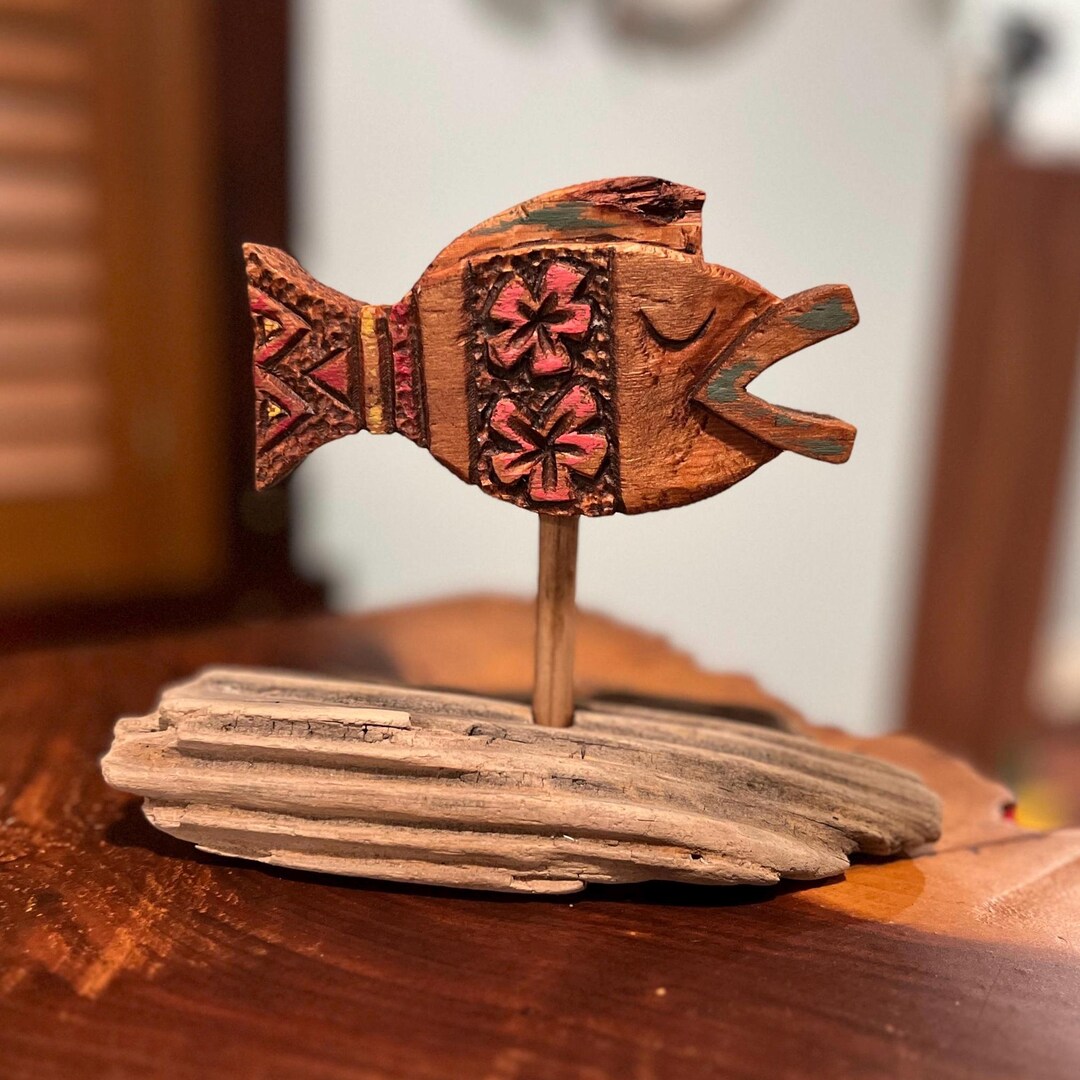 Carved Tiki Fish Medium - Etsy