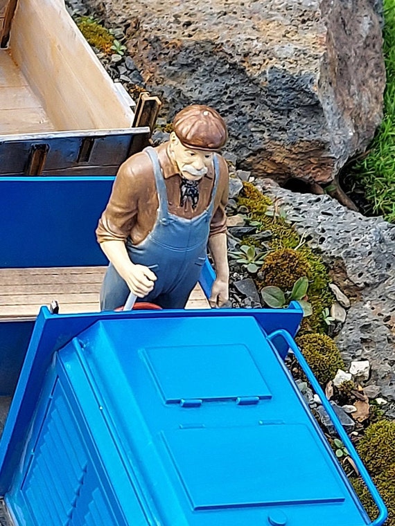 20.3 Scale Lifelike Model Train Engineer Figure for G Scale | Etsy