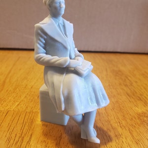 Lifelike Model Seated Women Figure, 7/8ths Scale for G Scale Garden ...