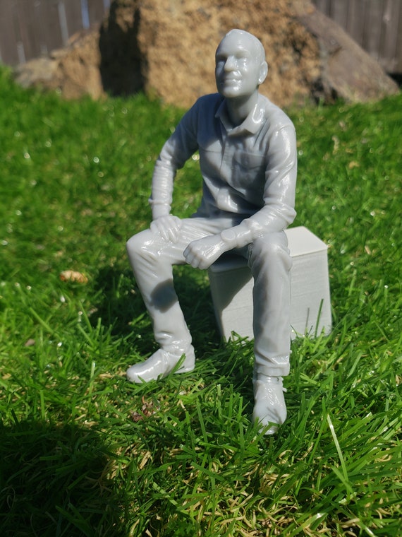 G Scale Seated Figures