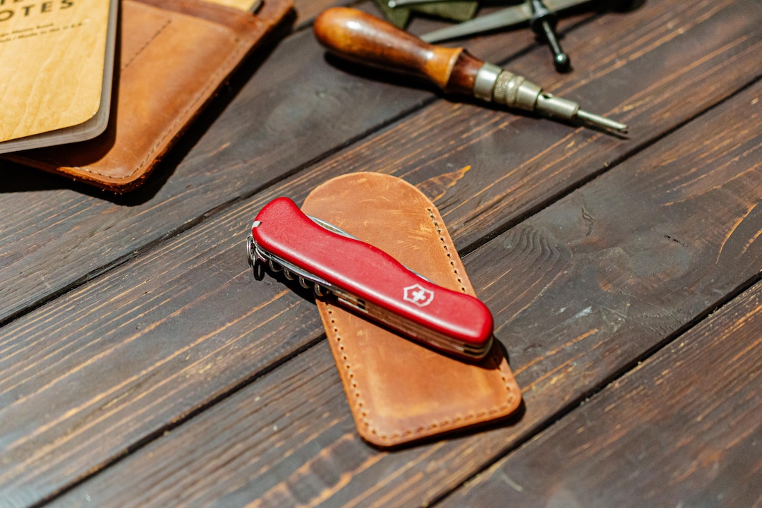 Personalized Leather Pocket Knife Slip for EDC, Handmade Pocket Knife ...