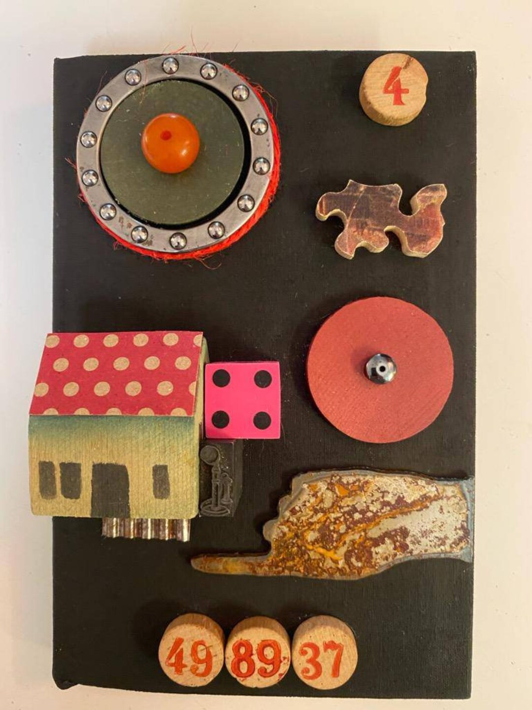 Arte de ensamblaje, Arte de objetos encontrados, Día de juego Arte ...