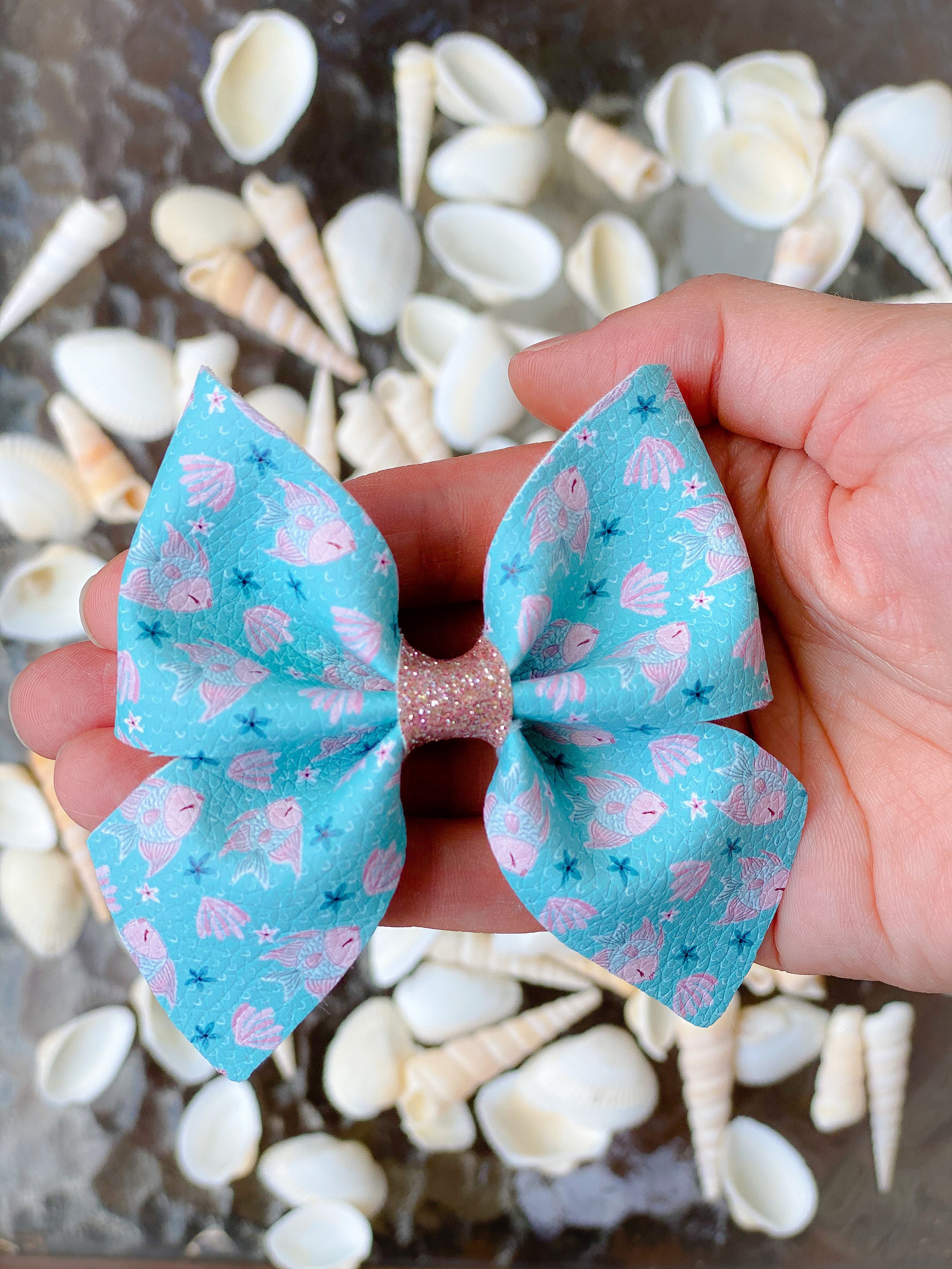 AQUATIC SUMMER BOW Dreamy fish bow Under the sea pigtail bow | Etsy