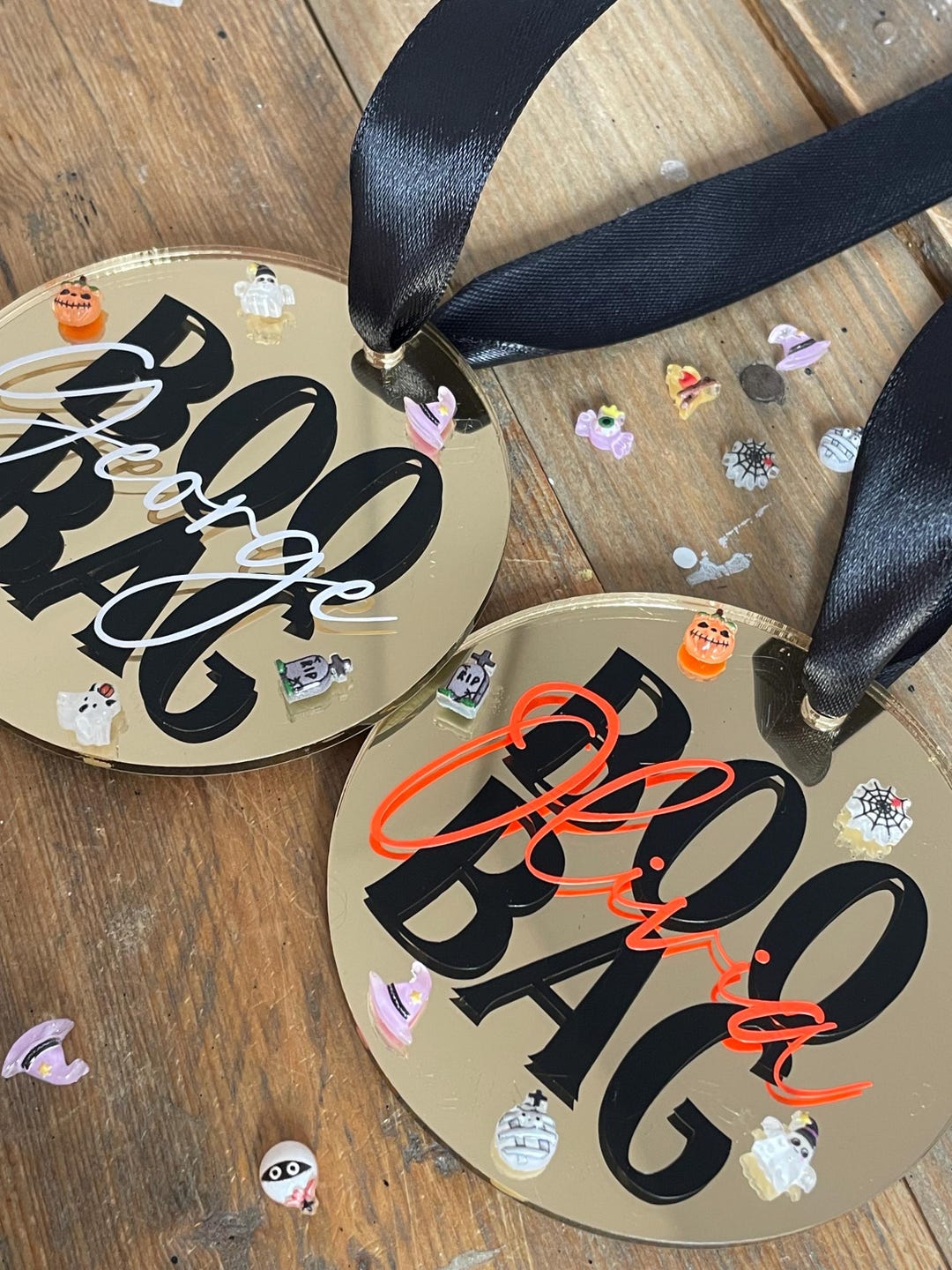 Halloween Boo Bag / Box Tag in Gold Personalised and Spooky Charms Gift ...