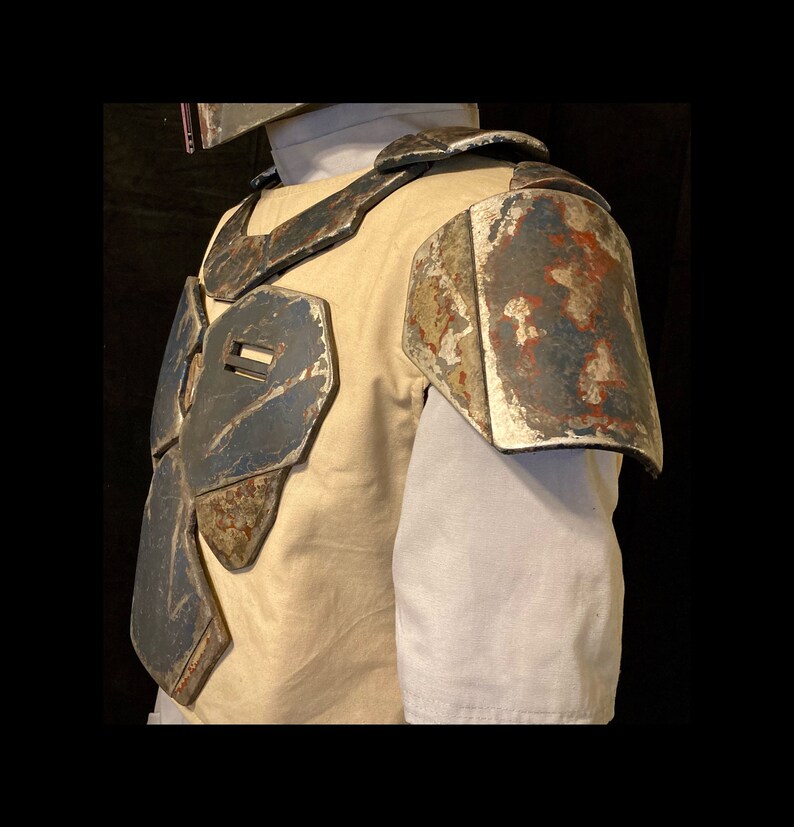 Mandalorian Armor. Battle Worn Cuirass, Back, Neck, Collars & Shoulders ...