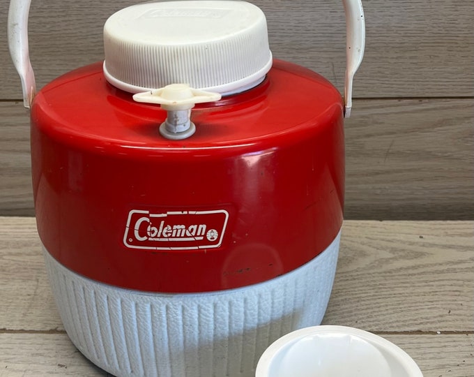 Vintage Coleman 1 Gallon Red White Water Cooler Jug Dispenser Lid W ...