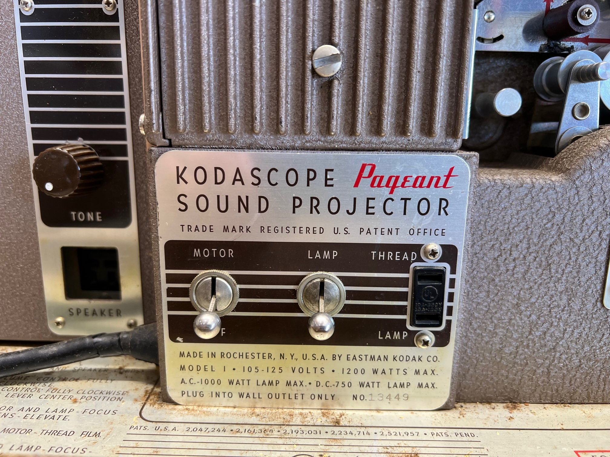 Vintage Kodak Projector Kodascope Pageant Sound Projector in Case Model ...
