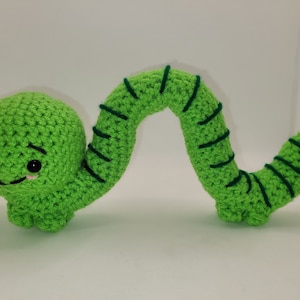 Iggy the Inch Worm Crochet Amigurumi Bug - Etsy