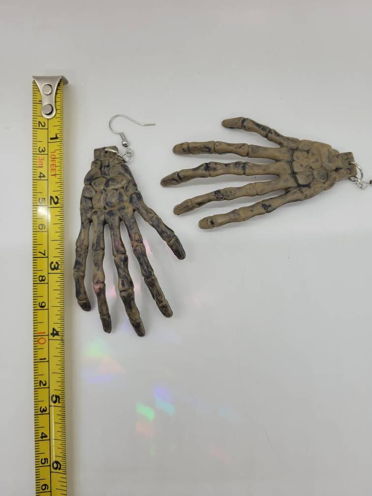 Skeleton Hands Lightweight Halloween Earrings - Etsy