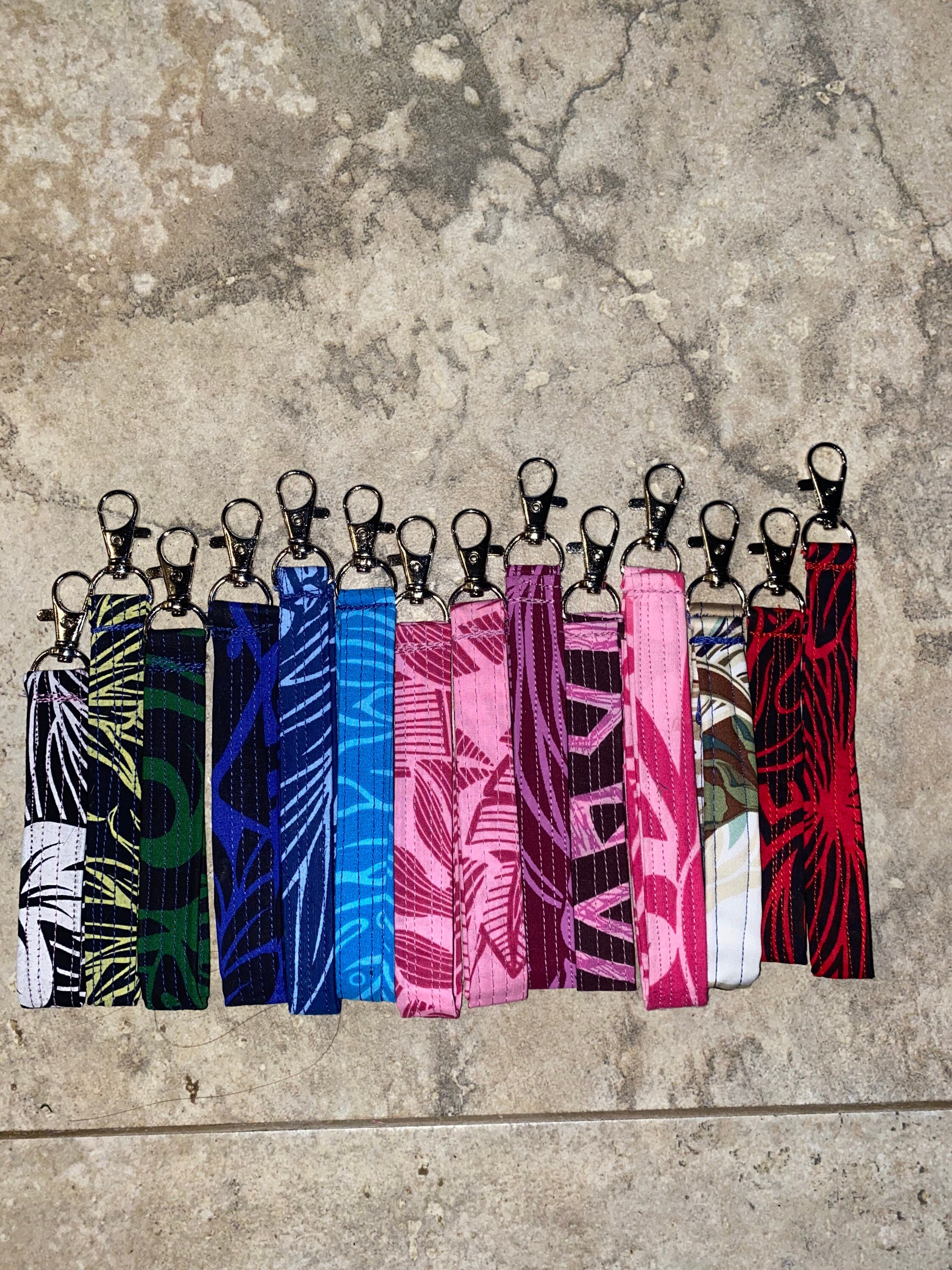Hawaiian print wristlet key chain key fob FREE SHIPPING Buy 2 | Etsy