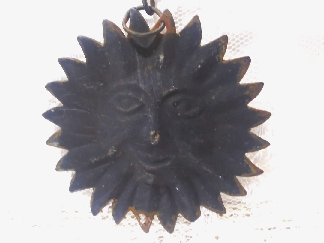 Rustic Sunburst Face ~ Home or Garden Decor ~ Junk Journal Spine Dangle ...