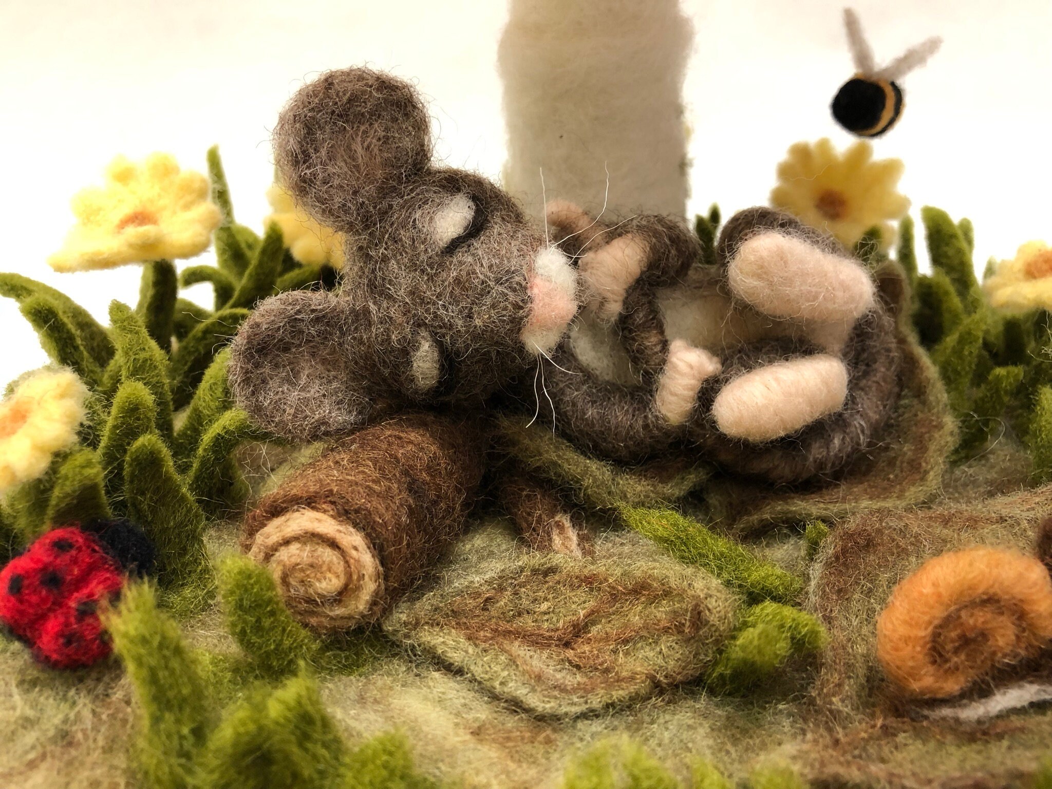 Little Mouse Takes A Nap Under the Mushroom - Etsy