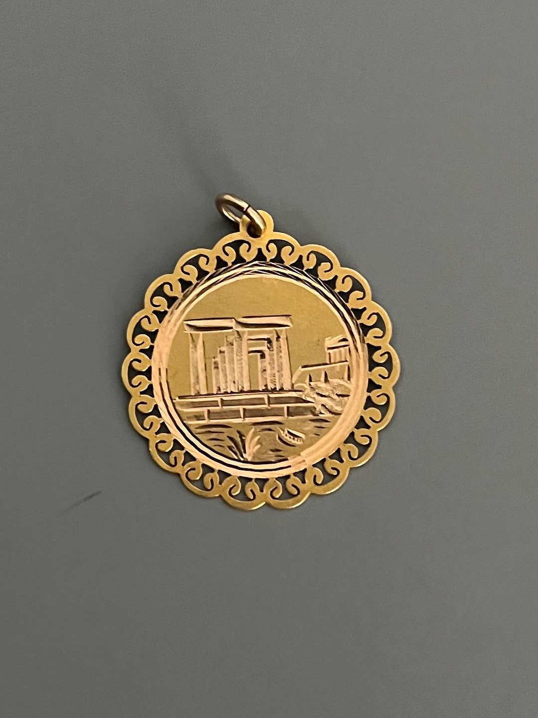 Vintage 14K Gold Parthenon Pendant Medallion - Etsy