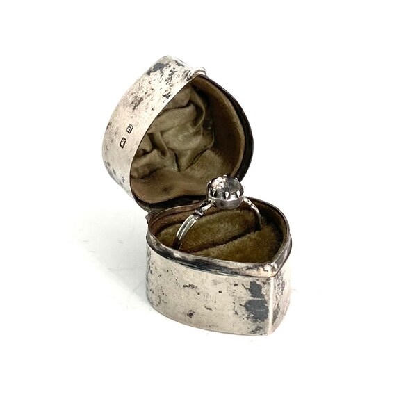 Antique Ring Box - Etsy