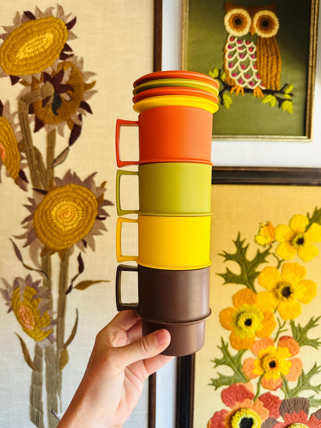 Vintage Preused Tupperware Stacking Travel Mugs 1312 With Lids Coasters ...