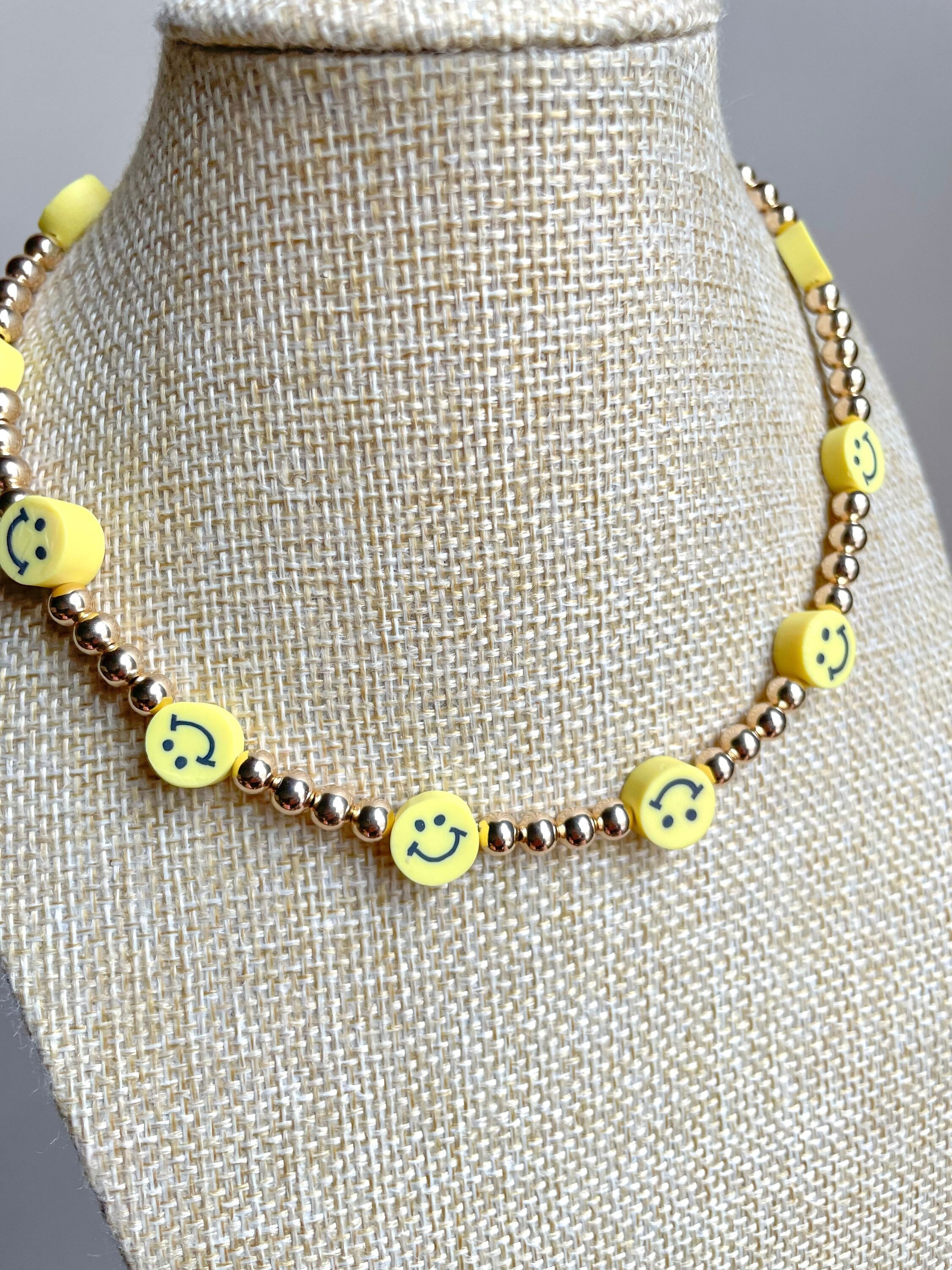 Necklace happy face collar de cara feliz collar de balines | Etsy