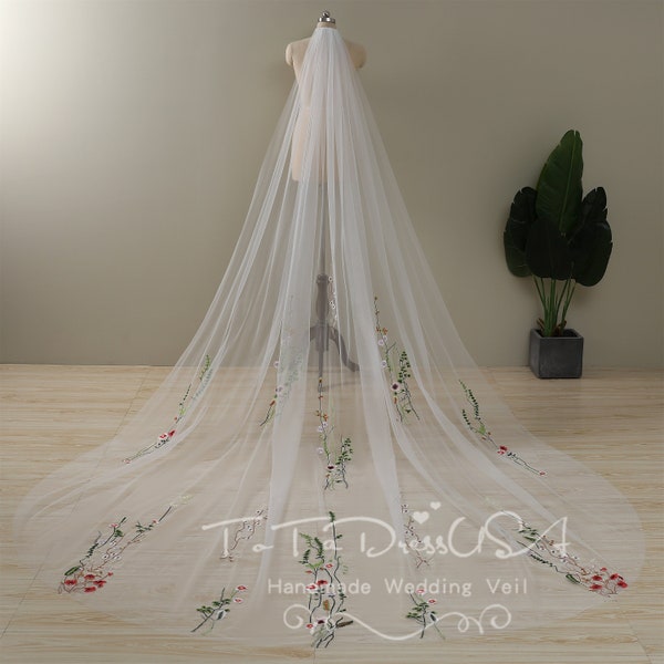 Floral Wedding Veil - Etsy