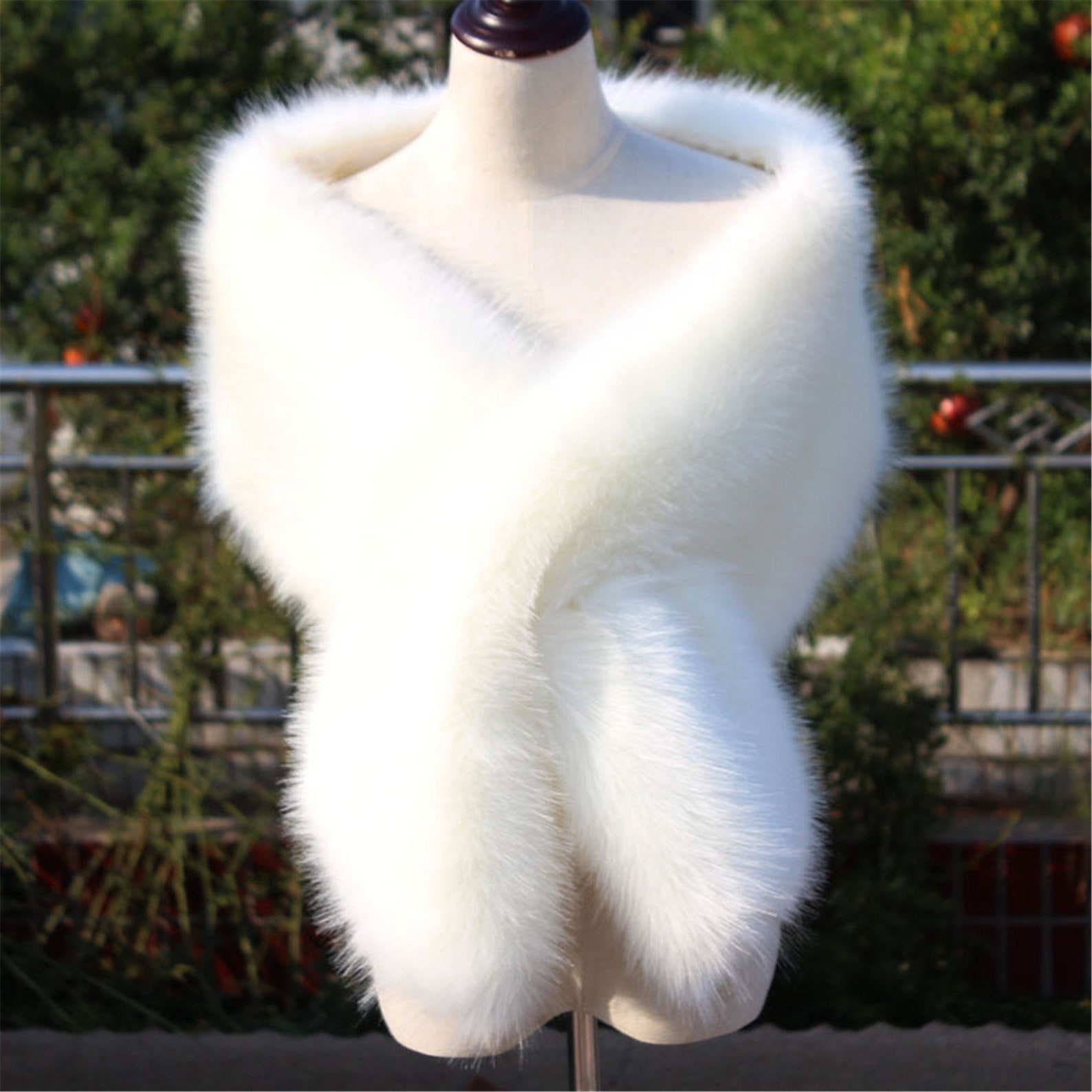 White Faux Fur Stole for Prom Dress Winter Wedding Fur Shawl - Etsy