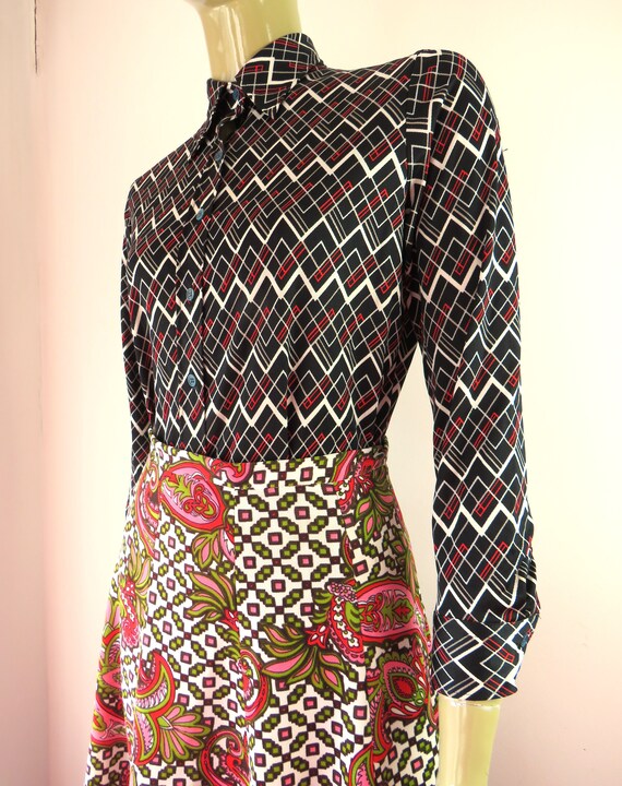 70s dagger collar shirt, mod zigzag pattern shirt, po… - Gem