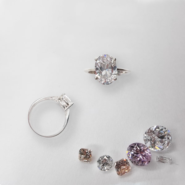 Claw Oval Setting Ring - Etsy UK