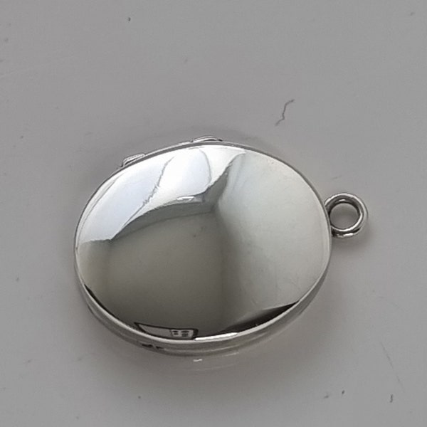 Handmade Locket - Etsy