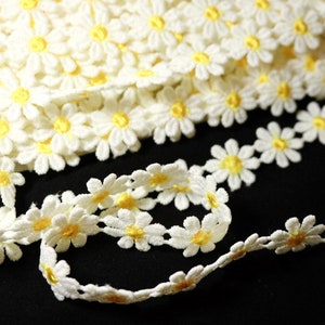 Mini Daisy Trim, Sunflower Chain Trim, Sunflower Embroider Applique ...