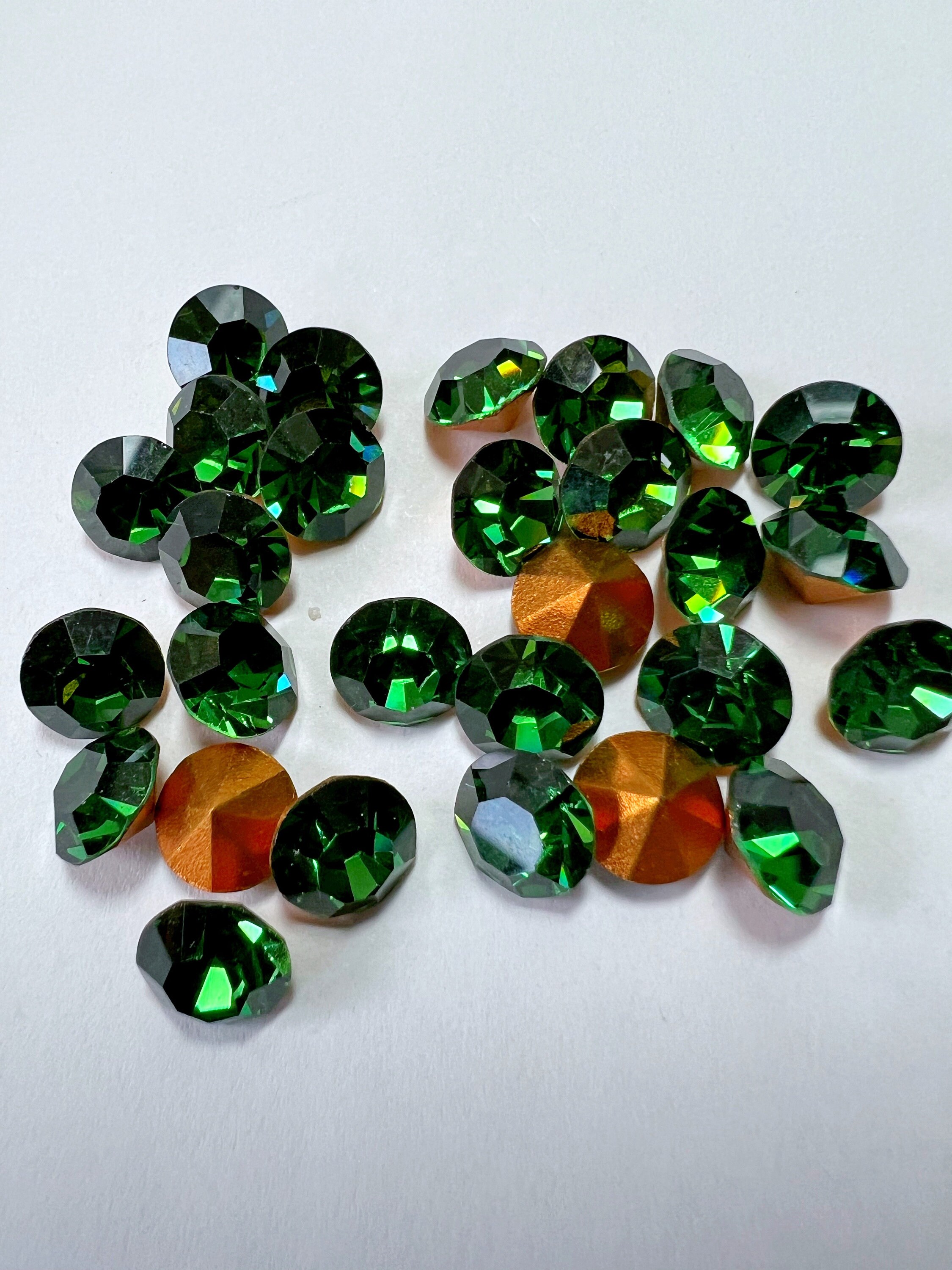 25 Vintage Swarovski Green Tourmaline Rhinestones, Rhinestones for ...