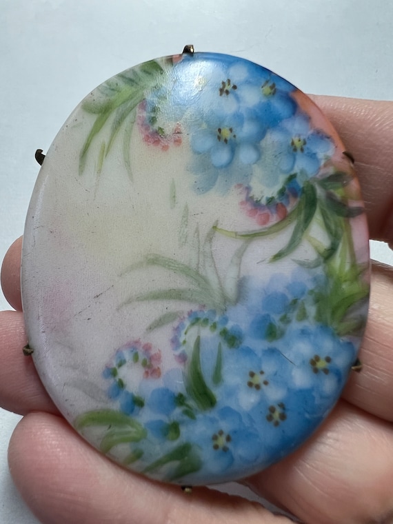 Victorian Porcelain Brooch Hand Painted Floral Pin An… - Gem