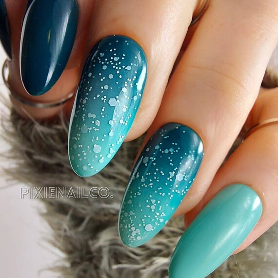 Acrylic Nails Teal