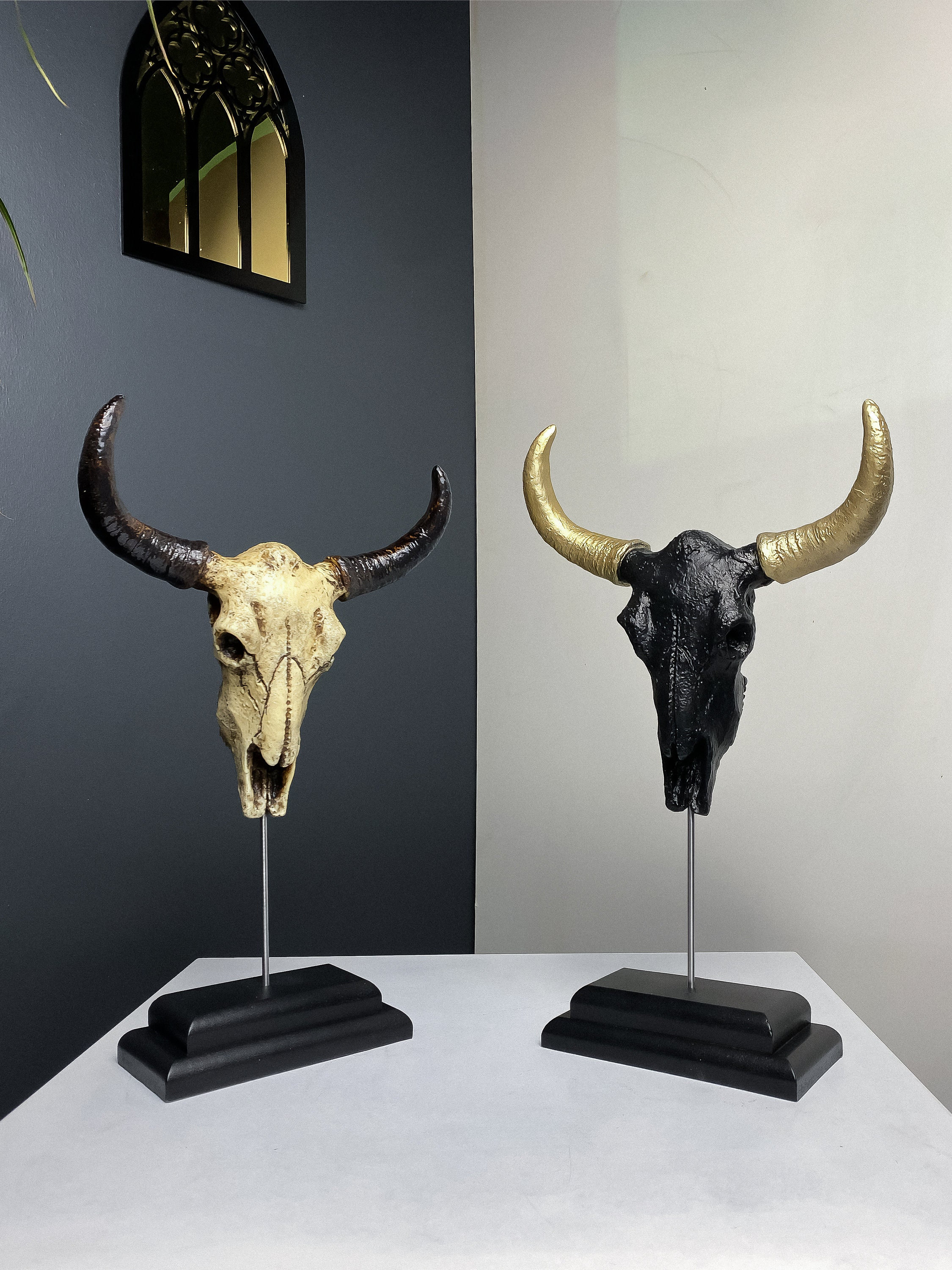 Bison Skull Mounted on Stand, Buffalo Skull, Cow Bull Skull, Painted ...