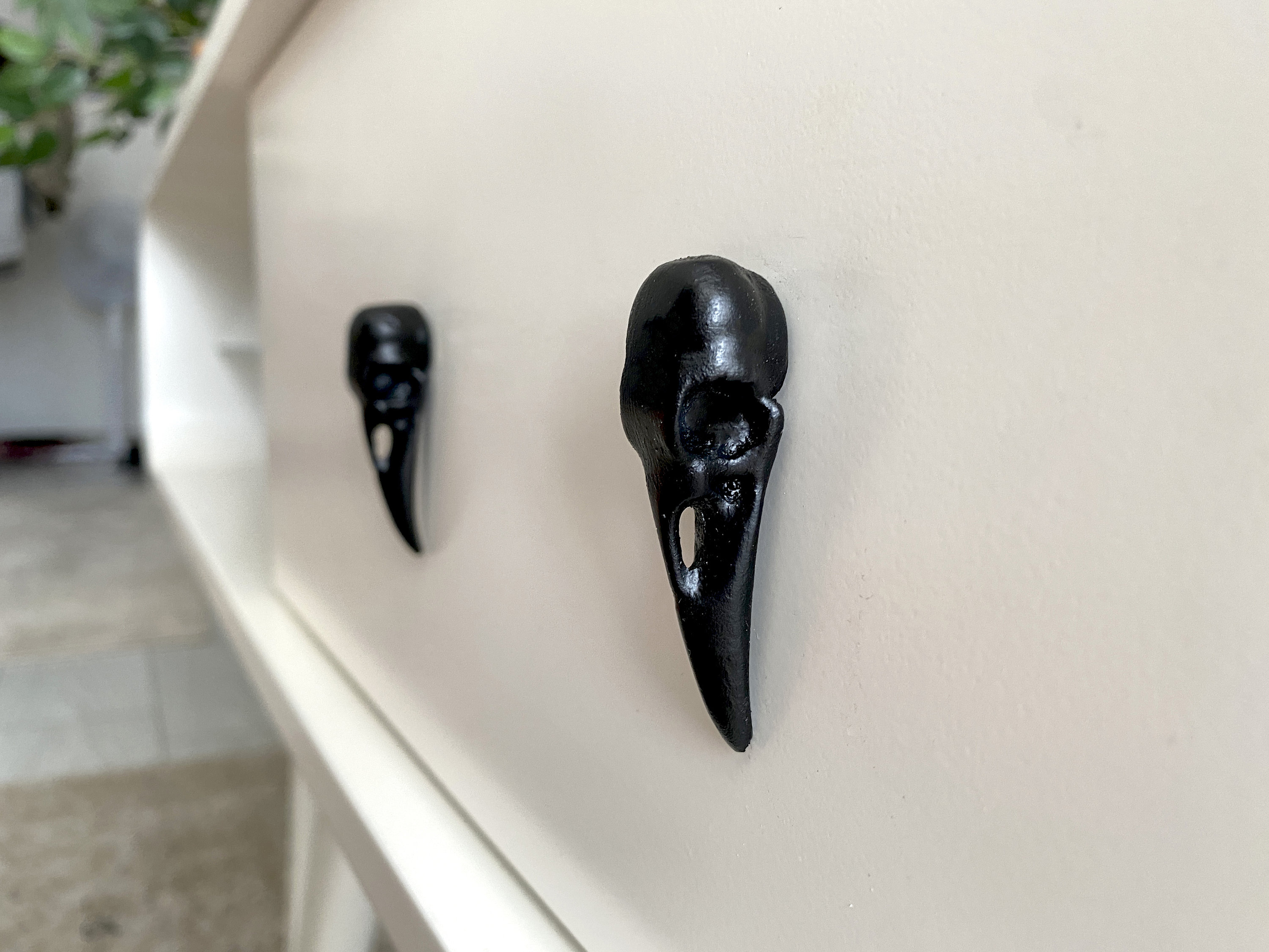 Raven Skull Cabinet Wardrobe Door Knobs, Modern Drawer Knob Handles ...