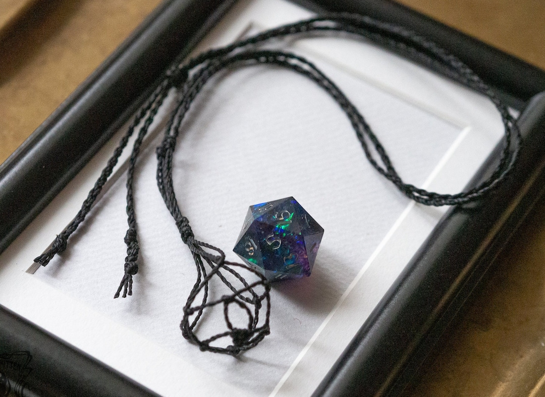 Empty D20 Necklace for Your Own Dice Dnd Pen and Paper RPG - Etsy