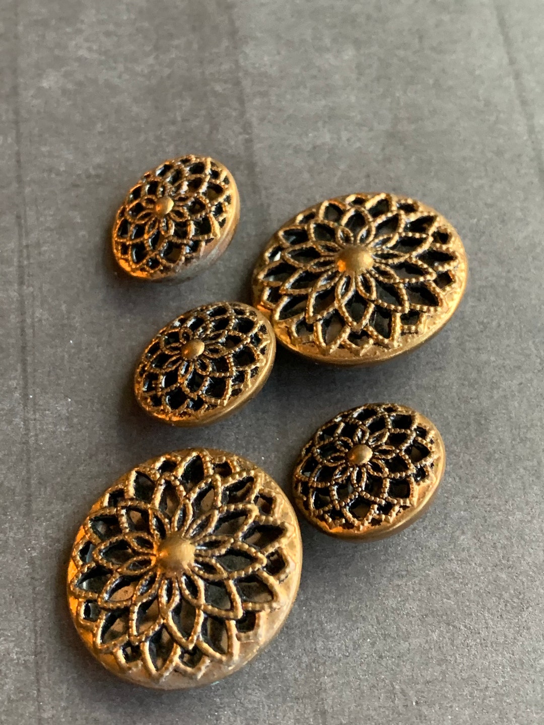 5 Vintage Metal Mirror Buttons Twinkle Buttons Craft Sewing - Etsy