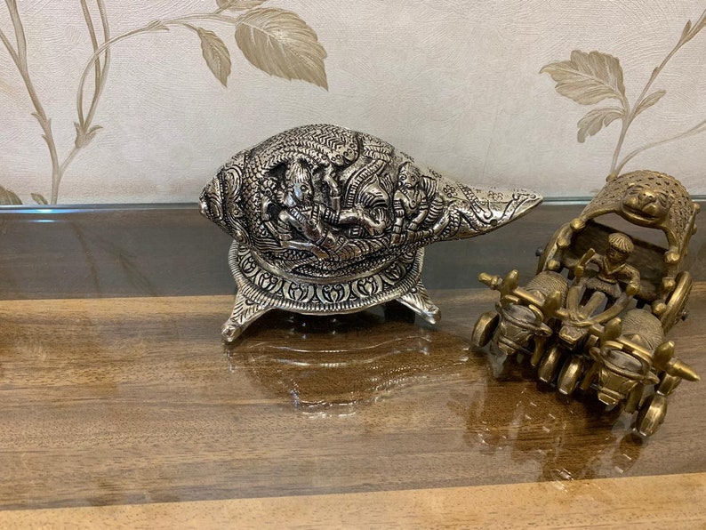 Vishnu Lakshmi Engraved Sankh With Stand German Silver Conch - Etsy